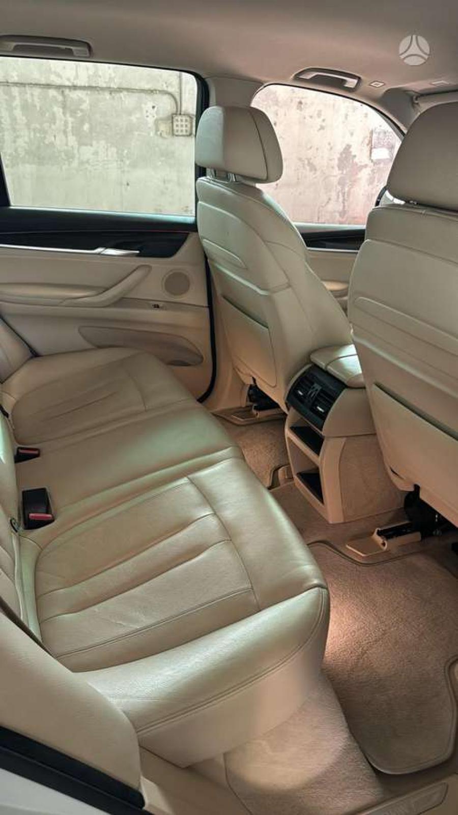 Balts BMW X5 2014 Šauļi, ar dzinēja tilpumu 2.99 L un nobraukumu 220 tūkst. km par 14300 €, foto 16 vietnē AUTOMOTO.COM.LV