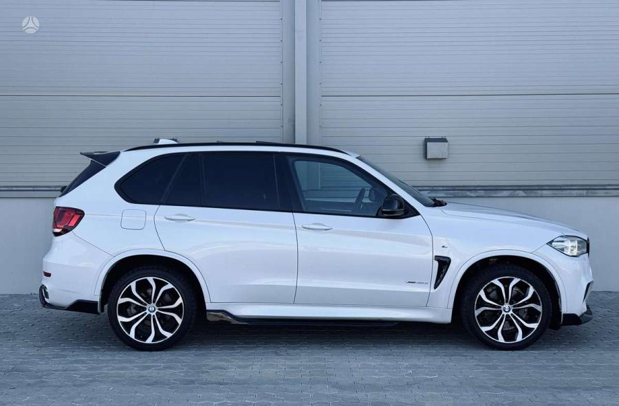 Balts BMW X5 2014 Kauņa, ar dzinēja tilpumu 2.99 L un nobraukumu 243 tūkst. km par 17900 €, foto 12 vietnē AUTOMOTO.COM.LV