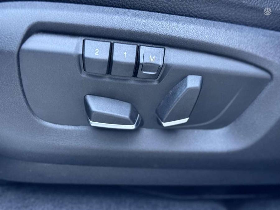 Balts BMW X5 2014 Kauņa, ar dzinēja tilpumu 2.99 L un nobraukumu 243 tūkst. km par 17900 €, foto 34 vietnē AUTOMOTO.COM.LV