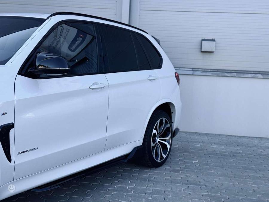 Balts BMW X5 2014 Kauņa, ar dzinēja tilpumu 2.99 L un nobraukumu 243 tūkst. km par 17900 €, foto 51 vietnē AUTOMOTO.COM.LV