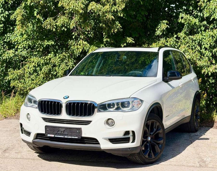 Balts BMW X5 2014 Šauļi, ar dzinēja tilpumu 2.99 L un nobraukumu 268 tūkst. km par 14650 €, foto 3 vietnē AUTOMOTO.COM.LV