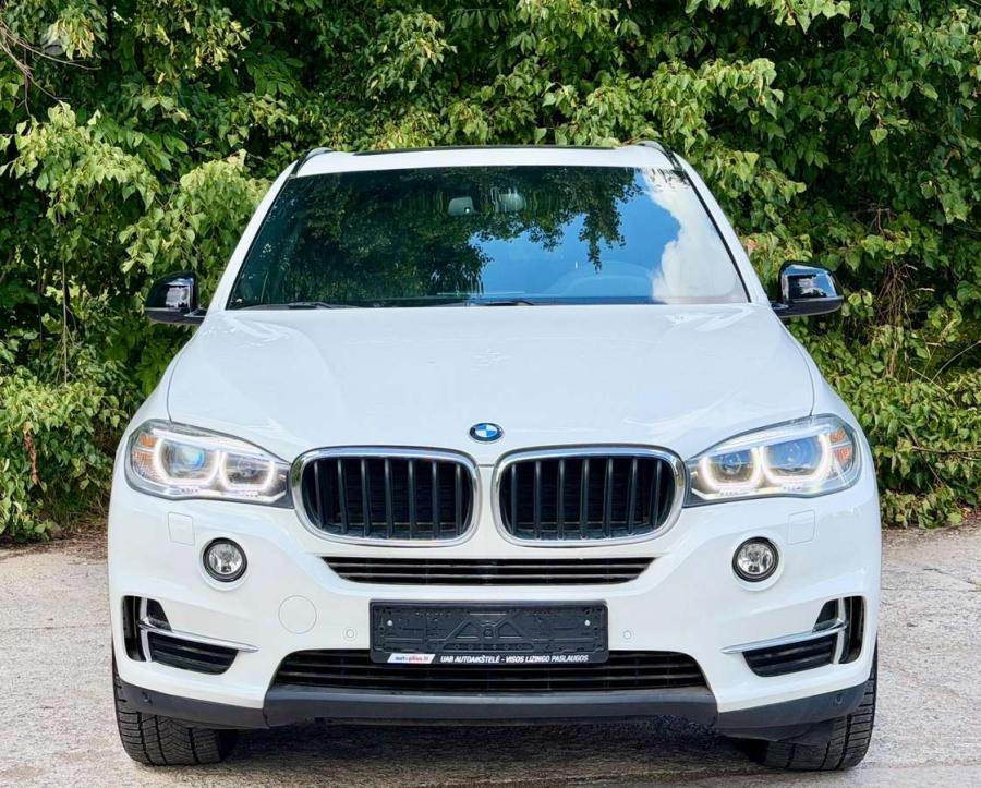 Balts BMW X5 2014 Šauļi, ar dzinēja tilpumu 2.99 L un nobraukumu 268 tūkst. km par 14650 €, foto 6 vietnē AUTOMOTO.COM.LV