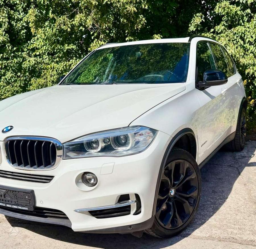 Balts BMW X5 2014 Šauļi, ar dzinēja tilpumu 2.99 L un nobraukumu 268 tūkst. km par 14650 €, foto 9 vietnē AUTOMOTO.COM.LV