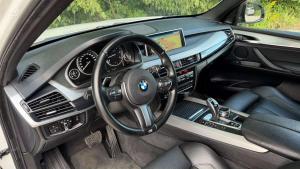 Balts BMW X5 2014 Šauļi, ar dzinēja tilpumu 2.99 L un nobraukumu 268 tūkst. km par 14650 €, foto 21 vietnē AUTOMOTO.COM.LV