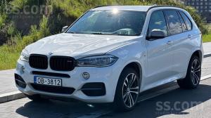 Balts BMW X5 2014 Rīga, ar dzinēja tilpumu 3.00 L un nobraukumu 202 tūkst. km par 22500 €, foto 4 vietnē AUTOMOTO.COM.LV