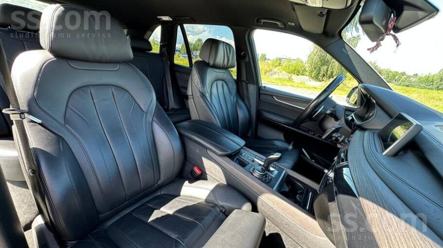 Balts BMW X5 2014 Rīga, ar dzinēja tilpumu 3.00 L un nobraukumu 202 tūkst. km par 22500 €, foto 31 vietnē AUTOMOTO.COM.LV