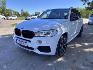 White BMW X5 2014 in Gargzdai, with an engine capacity of 3.00 L and mileage of 249 thousand km for 13899 €, photo  on AUTOMOTO.COM.LV