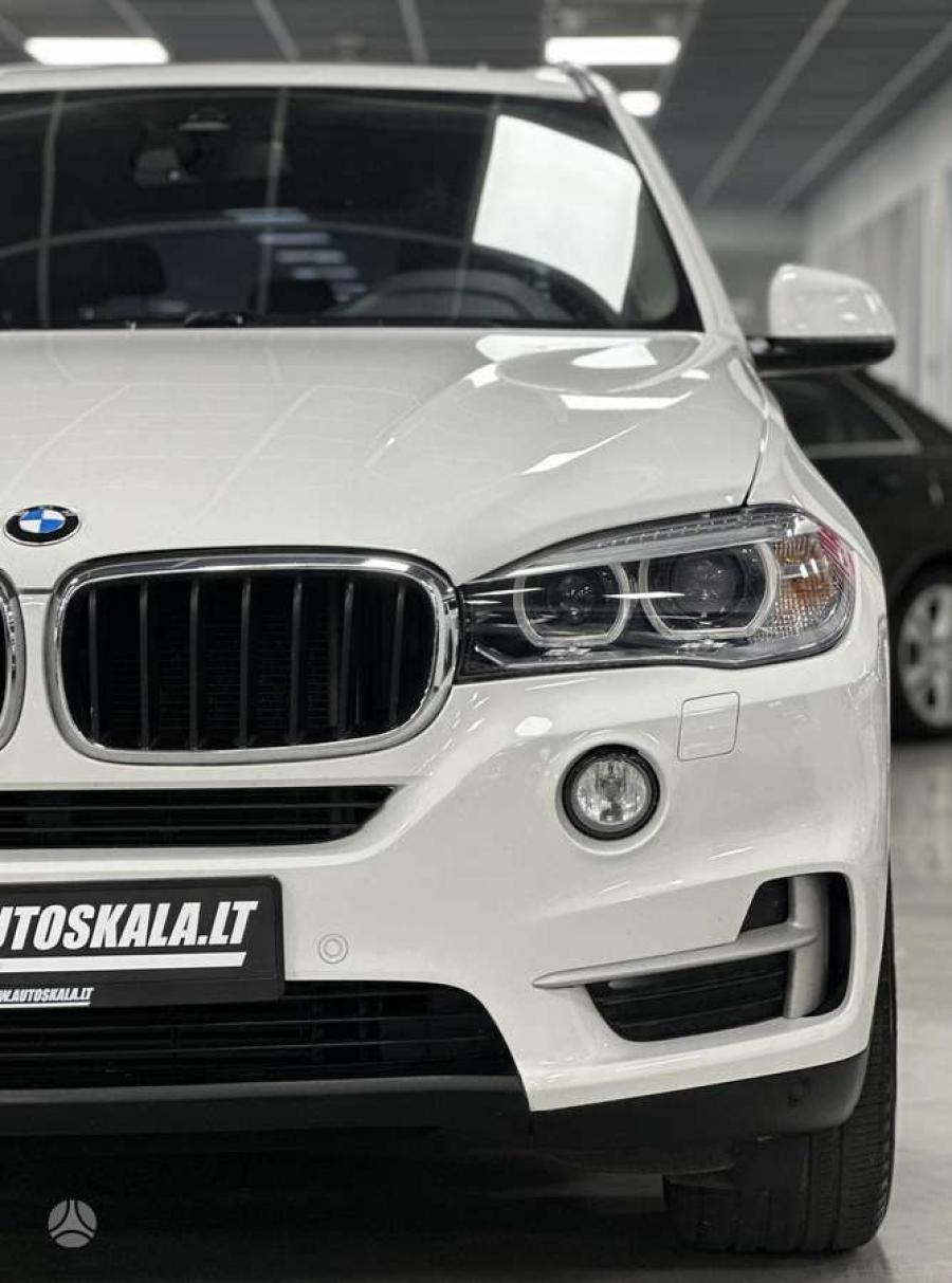 Balts BMW X5 2014 Klaipėda, ar dzinēja tilpumu 2.00 L un nobraukumu 159 tūkst. km par 17750 €, foto 5 vietnē AUTOMOTO.COM.LV