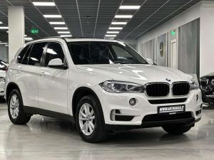 Balts BMW X5 2014 Klaipėda, ar dzinēja tilpumu 2.00 L un nobraukumu 159 tūkst. km par 17750 €, foto 10 vietnē AUTOMOTO.COM.LV