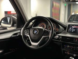 Balts BMW X5 2014 Klaipėda, ar dzinēja tilpumu 2.00 L un nobraukumu 159 tūkst. km par 17750 €, foto 13 vietnē AUTOMOTO.COM.LV