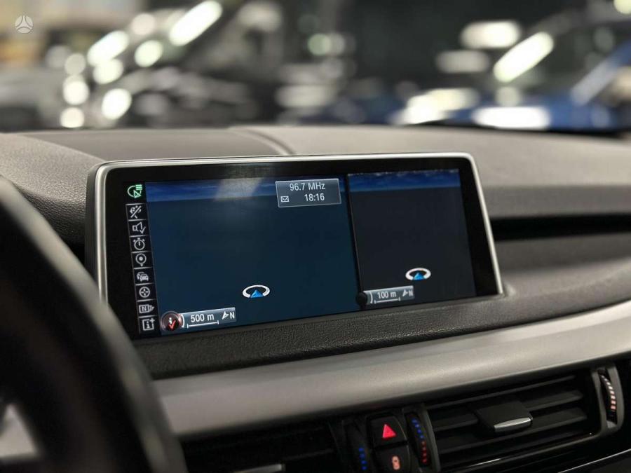 Balts BMW X5 2014 Klaipėda, ar dzinēja tilpumu 2.00 L un nobraukumu 159 tūkst. km par 17750 €, foto 17 vietnē AUTOMOTO.COM.LV
