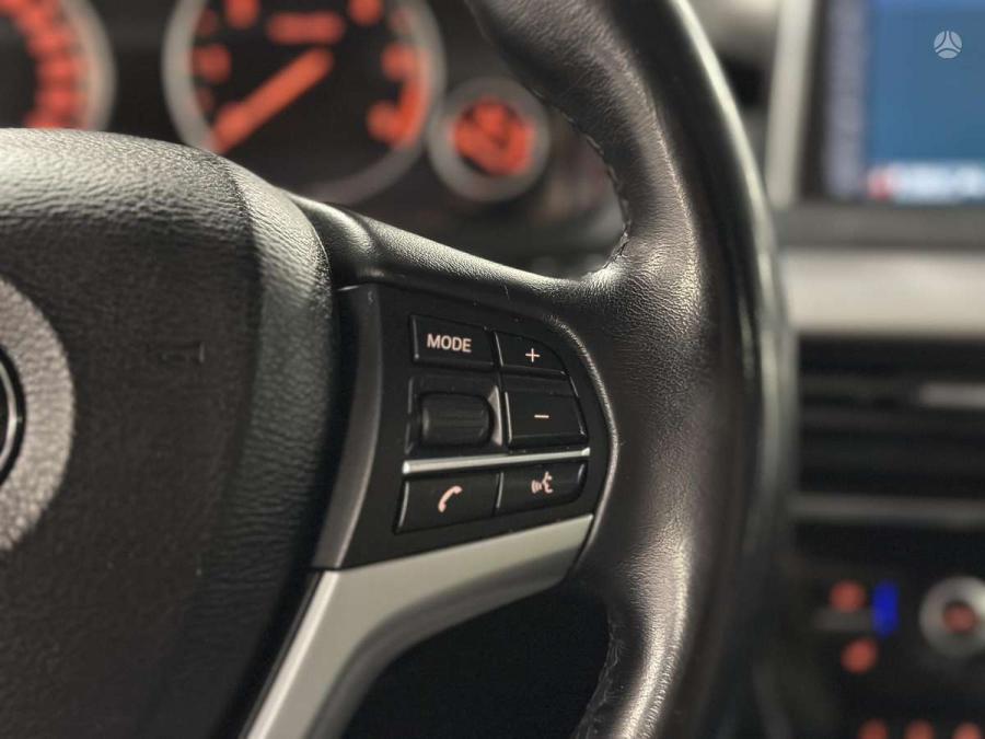 Balts BMW X5 2014 Klaipėda, ar dzinēja tilpumu 2.00 L un nobraukumu 159 tūkst. km par 17750 €, foto 24 vietnē AUTOMOTO.COM.LV