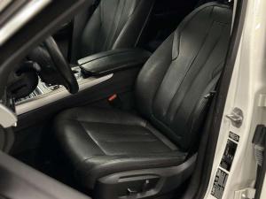 Balts BMW X5 2014 Klaipėda, ar dzinēja tilpumu 2.00 L un nobraukumu 159 tūkst. km par 17750 €, foto 37 vietnē AUTOMOTO.COM.LV