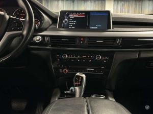 Balts BMW X5 2014 Klaipėda, ar dzinēja tilpumu 2.00 L un nobraukumu 159 tūkst. km par 17750 €, foto 39 vietnē AUTOMOTO.COM.LV