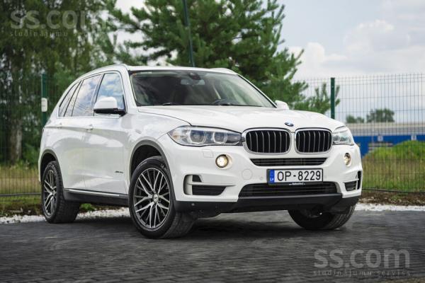 White BMW X5 2014 in Riga, with an engine capacity of 3.00 L and mileage of 419 thousand km for 17990 €, photo 4 on AUTOMOTO.COM.LV