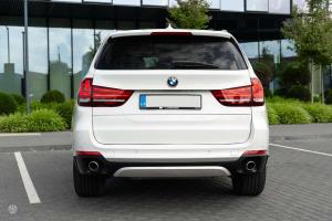 Balts BMW X5 2014 Viļņa, ar dzinēja tilpumu 2.00 L un nobraukumu 270 tūkst. km par 15900 €, foto 9 vietnē AUTOMOTO.COM.LV