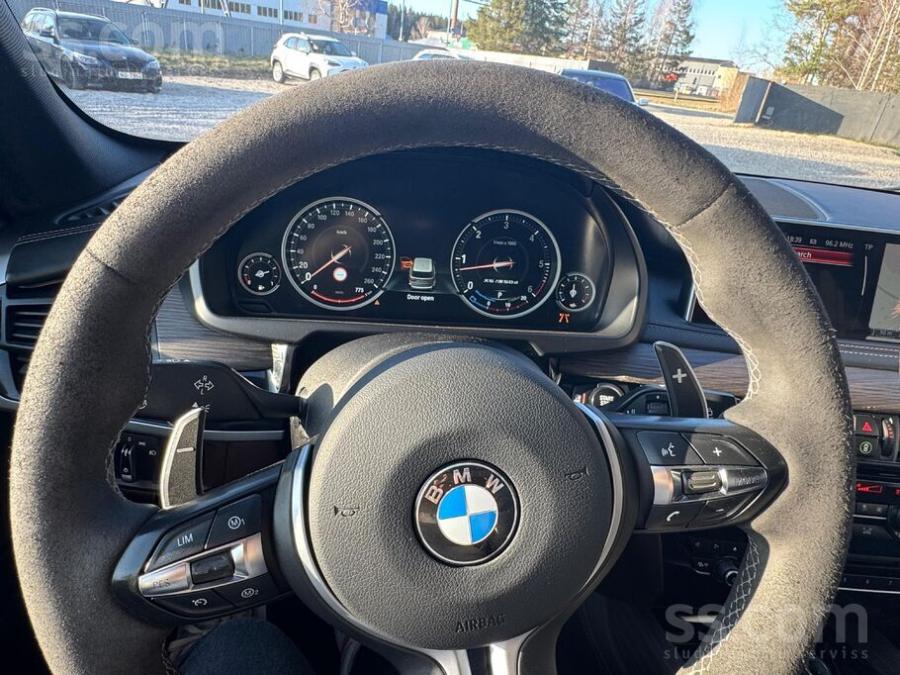 White BMW X5 2014 in Riga, with an engine capacity of 3.00 L and mileage of 251 thousand km for 21999 €, photo 19 on AUTOMOTO.COM.LV