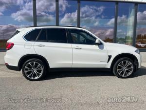 Balts BMW X5 2014 Tallina, ar dzinēja tilpumu 3.00 L un nobraukumu 369 tūkst. km par 19400 €, foto 8 vietnē AUTOMOTO.COM.LV