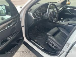 Balts BMW X5 2014 Tallina, ar dzinēja tilpumu 3.00 L un nobraukumu 369 tūkst. km par 19400 €, foto 12 vietnē AUTOMOTO.COM.LV