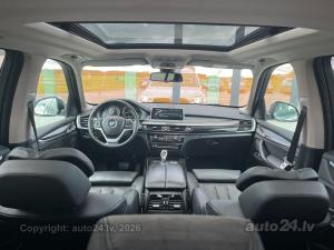 Balts BMW X5 2014 Tallina, ar dzinēja tilpumu 3.00 L un nobraukumu 369 tūkst. km par 19400 €, foto 15 vietnē AUTOMOTO.COM.LV