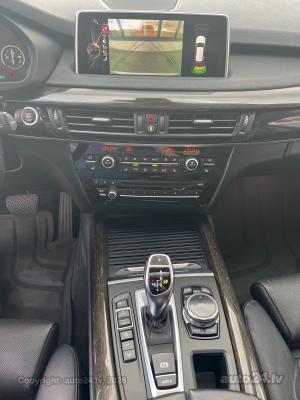 Balts BMW X5 2014 Tallina, ar dzinēja tilpumu 3.00 L un nobraukumu 369 tūkst. km par 19400 €, foto 17 vietnē AUTOMOTO.COM.LV