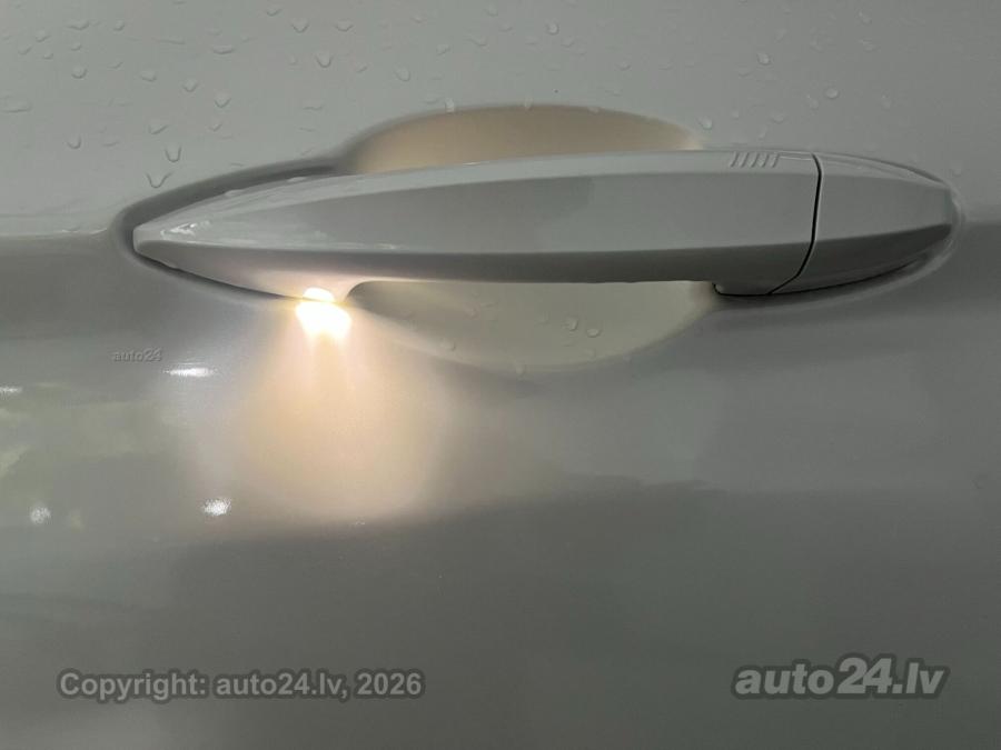 Balts BMW X5 2014 Tallina, ar dzinēja tilpumu 3.00 L un nobraukumu 369 tūkst. km par 19400 €, foto 27 vietnē AUTOMOTO.COM.LV
