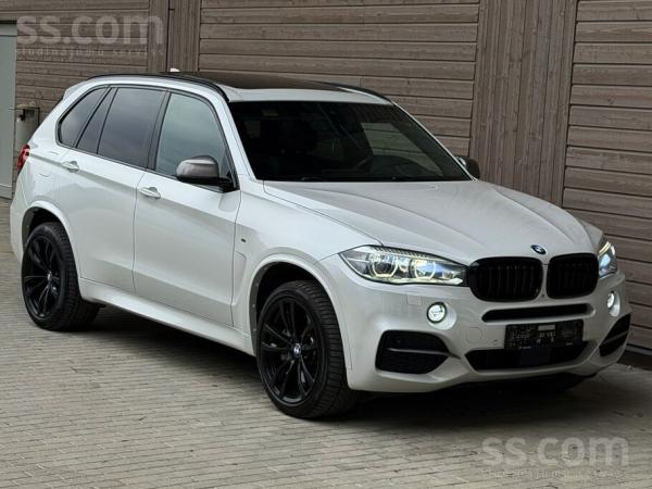 Balts BMW X5 2014 Jelgava, ar dzinēja tilpumu 3.00 L un nobraukumu 282 tūkst. km par 19990 €, foto 1 vietnē AUTOMOTO.COM.LV