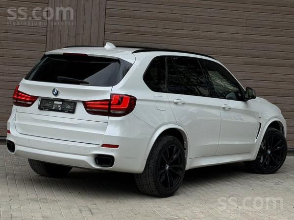 Balts BMW X5 2014 Jelgava, ar dzinēja tilpumu 3.00 L un nobraukumu 282 tūkst. km par 19990 €, foto 7 vietnē AUTOMOTO.COM.LV
