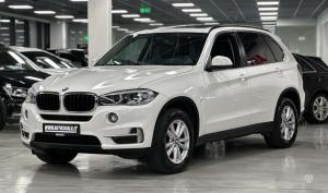 Balts BMW X5 2014 Klaipėda, ar dzinēja tilpumu 2.00 L un nobraukumu 160 tūkst. km par 17750 €, foto 10 vietnē AUTOMOTO.COM.LV
