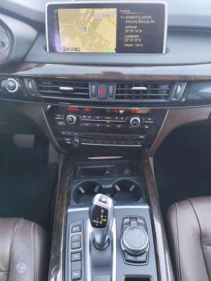 Balts BMW X5 2014 Šauļi, ar dzinēja tilpumu 3.00 L un nobraukumu 235 tūkst. km par 12900 €, foto 18 vietnē AUTOMOTO.COM.LV