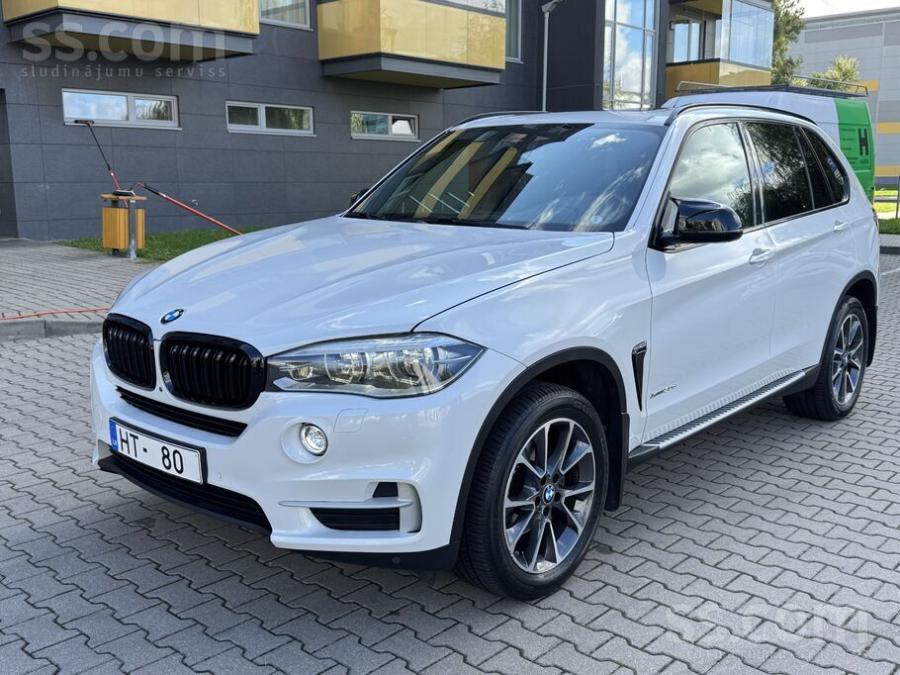 Balts BMW X5 2014 Rīga, ar dzinēja tilpumu 3.00 L un nobraukumu 98 tūkst. km par 25000 €, foto 1 vietnē AUTOMOTO.COM.LV