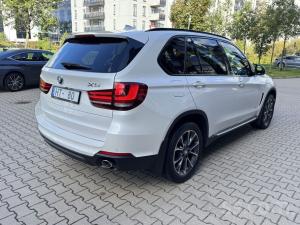 Balts BMW X5 2014 Rīga, ar dzinēja tilpumu 3.00 L un nobraukumu 98 tūkst. km par 25000 €, foto 7 vietnē AUTOMOTO.COM.LV