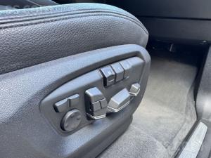 Balts BMW X5 2014 Rīga, ar dzinēja tilpumu 3.00 L un nobraukumu 98 tūkst. km par 25000 €, foto 22 vietnē AUTOMOTO.COM.LV