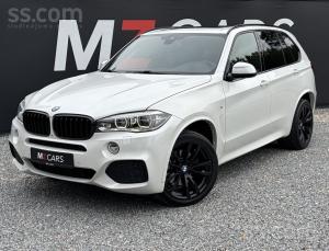Balts BMW X5 2014 Rīga, ar dzinēja tilpumu 3.00 L un nobraukumu 160 tūkst. km par 19990 €, foto  vietnē AUTOMOTO.COM.LV