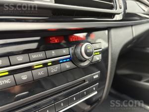 Белый БМВ Х5 2014 в Рига, объемом двигателя 3.00 л и пробегом 160 тыс. км за 19990 €, фото 20 на AUTOMOTO.COM.LV