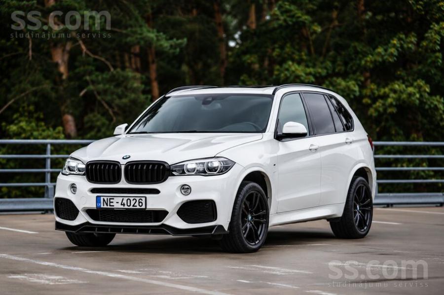 Balts BMW X5 2014 Rīga, ar dzinēja tilpumu 3.00 L un nobraukumu 353 tūkst. km par 21500 €, foto 1 vietnē AUTOMOTO.COM.LV