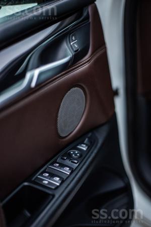Balts BMW X5 2014 Rīga, ar dzinēja tilpumu 3.00 L un nobraukumu 353 tūkst. km par 21500 €, foto 8 vietnē AUTOMOTO.COM.LV