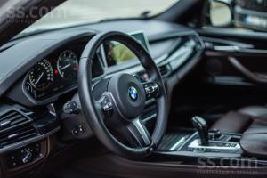 Balts BMW X5 2014 Rīga, ar dzinēja tilpumu 3.00 L un nobraukumu 353 tūkst. km par 21500 €, foto 10 vietnē AUTOMOTO.COM.LV