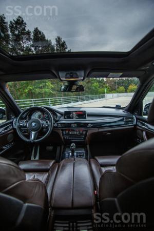 Balts BMW X5 2014 Rīga, ar dzinēja tilpumu 3.00 L un nobraukumu 353 tūkst. km par 21500 €, foto 21 vietnē AUTOMOTO.COM.LV