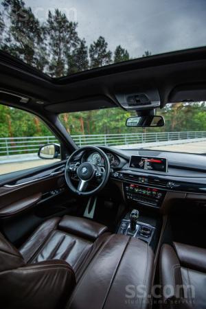 Balts BMW X5 2014 Rīga, ar dzinēja tilpumu 3.00 L un nobraukumu 353 tūkst. km par 21500 €, foto 22 vietnē AUTOMOTO.COM.LV