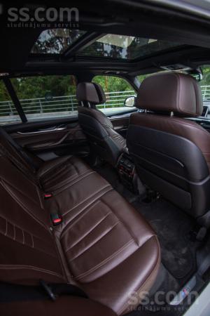 Balts BMW X5 2014 Rīga, ar dzinēja tilpumu 3.00 L un nobraukumu 353 tūkst. km par 21500 €, foto 23 vietnē AUTOMOTO.COM.LV
