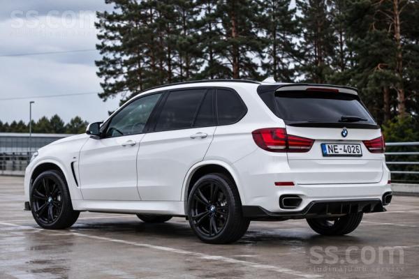 BMW X5 2014 in Riga on AUTOMOTO.COM.LV White BMW X5 2014 in Riga, with an engine capacity of 3.00 L and mileage of 353 thousand km for 21500 €, photo 4 on AUTOMOTO.COM.LV