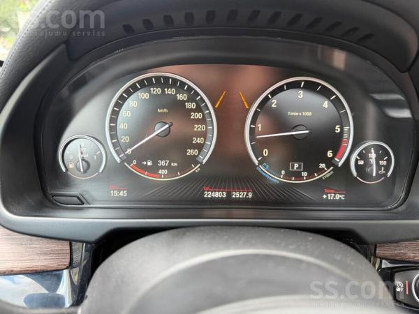 Белый БМВ Х5 2014 в Рига, объемом двигателя 3.00 л и пробегом 225 тыс. км за 19900 €, фото 9 на AUTOMOTO.COM.LV