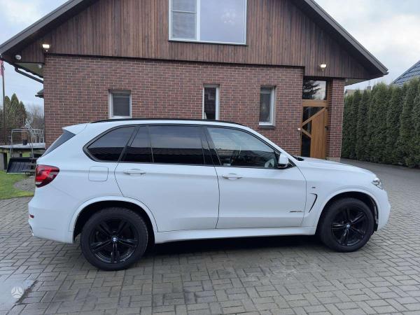 Balts BMW X5 2015 Kauņa, ar dzinēja tilpumu 3.00 L un nobraukumu 248 tūkst. km par 20500 €, foto 9 vietnē AUTOMOTO.COM.LV