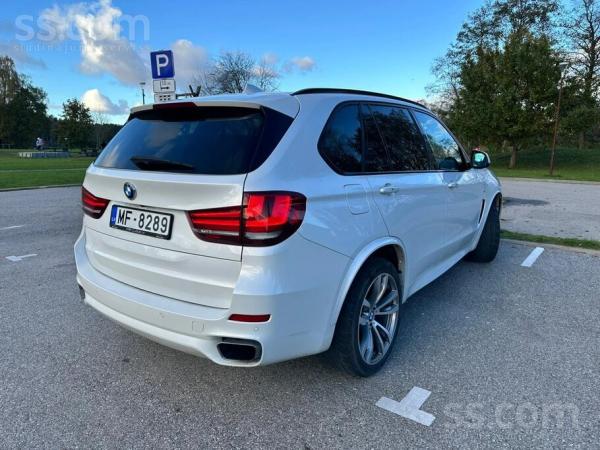 Balts BMW X5 2015 Rīga, ar dzinēja tilpumu 3.00 L un nobraukumu 234 tūkst. km par 23500 €, foto 3 vietnē AUTOMOTO.COM.LV