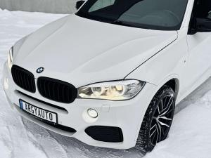 White BMW X5 2015 in Kaunas, with an engine capacity of 2.99 L and mileage of 296 thousand km for 17750 €, photo 40 on AUTOMOTO.COM.LV