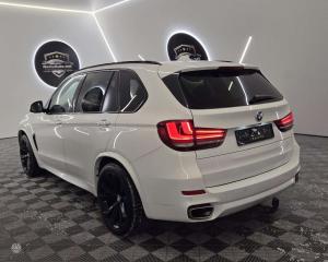 White BMW X5 2015 in Marijampole, with an engine capacity of 2.99 L and mileage of 263 thousand km for 22999 €, photo 34 on AUTOMOTO.COM.LV