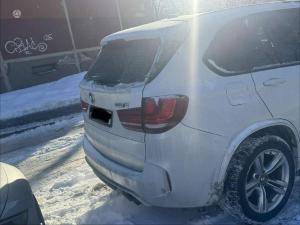 White BMW X5 2015 in Vilnius, with an engine capacity of 4.40 L and mileage of 160 thousand km for 19000 €, photo 3 on AUTOMOTO.COM.LV