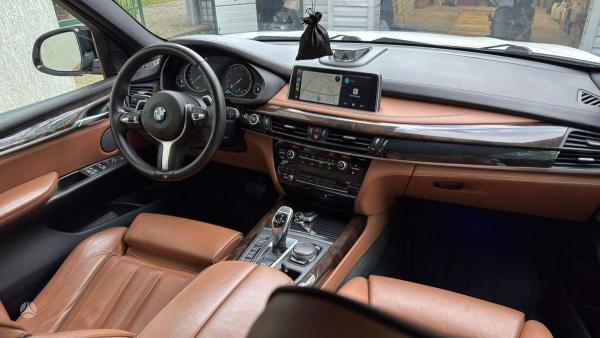 Balts BMW X5 2015 Kauņa, ar dzinēja tilpumu 2.98 L un nobraukumu 177 tūkst. km par 23500 €, foto 2 vietnē AUTOMOTO.COM.LV