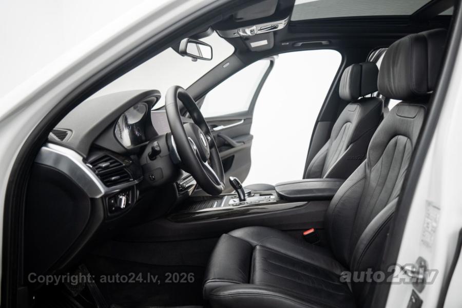 Balts BMW X5 2015 Tallina, ar dzinēja tilpumu 2.00 L un nobraukumu 189 tūkst. km par 23999 €, foto 8 vietnē AUTOMOTO.COM.LV